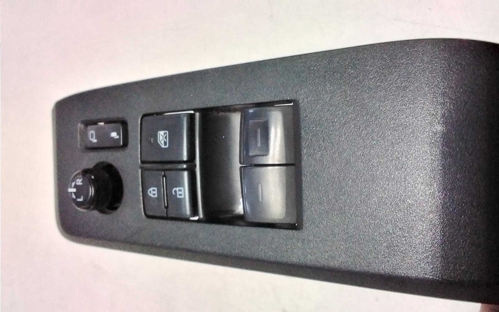 Pwr Dr Wind Switch Hiace Toyota 2019