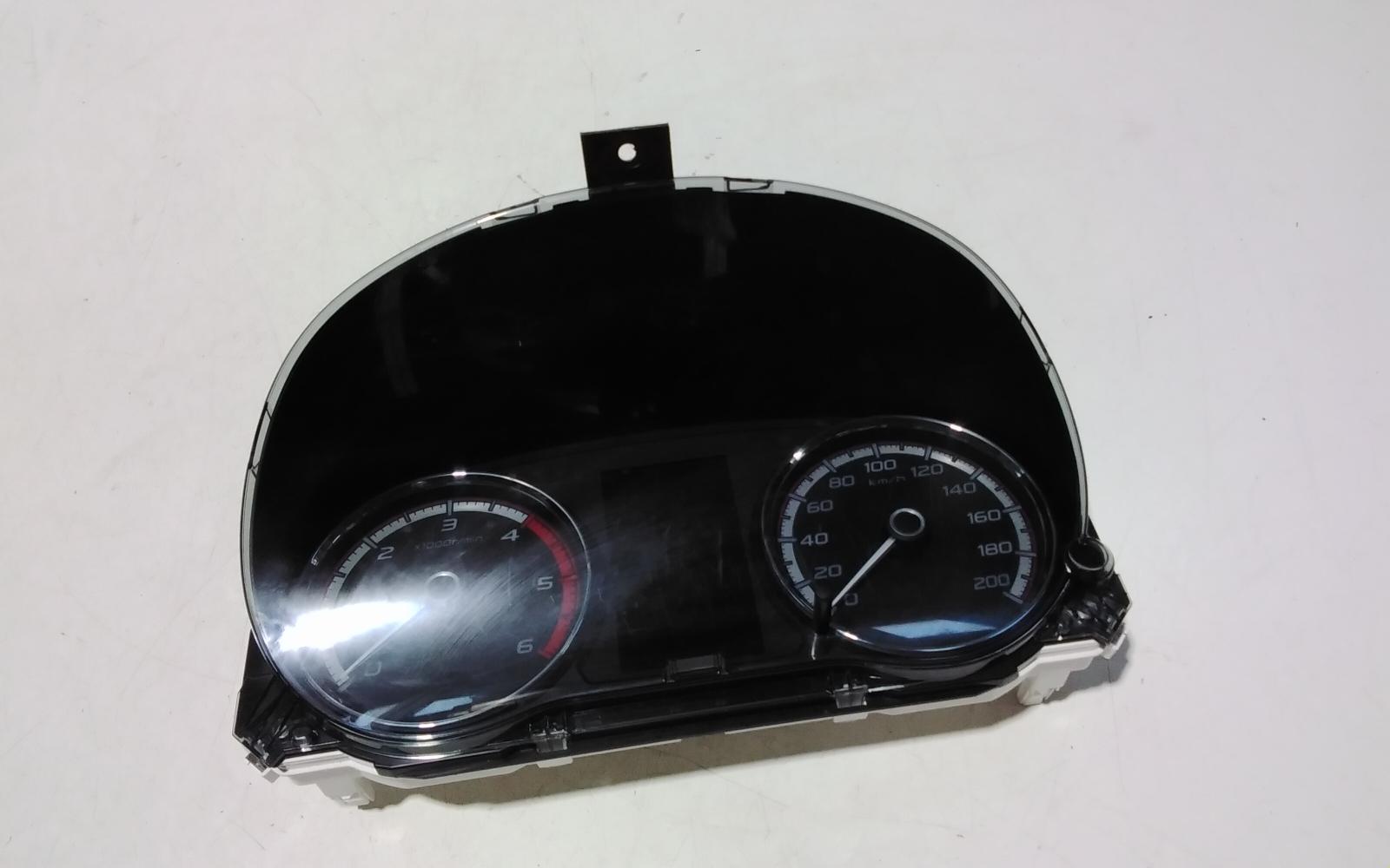 Instrument Cluster Triton Mitsubishi 2021