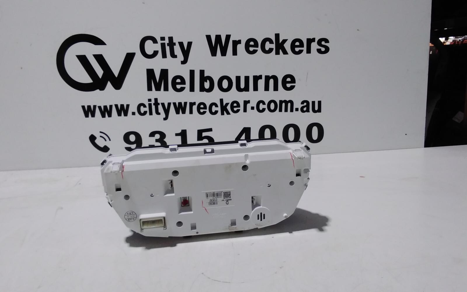 Instrument Cluster Triton Mitsubishi 2021