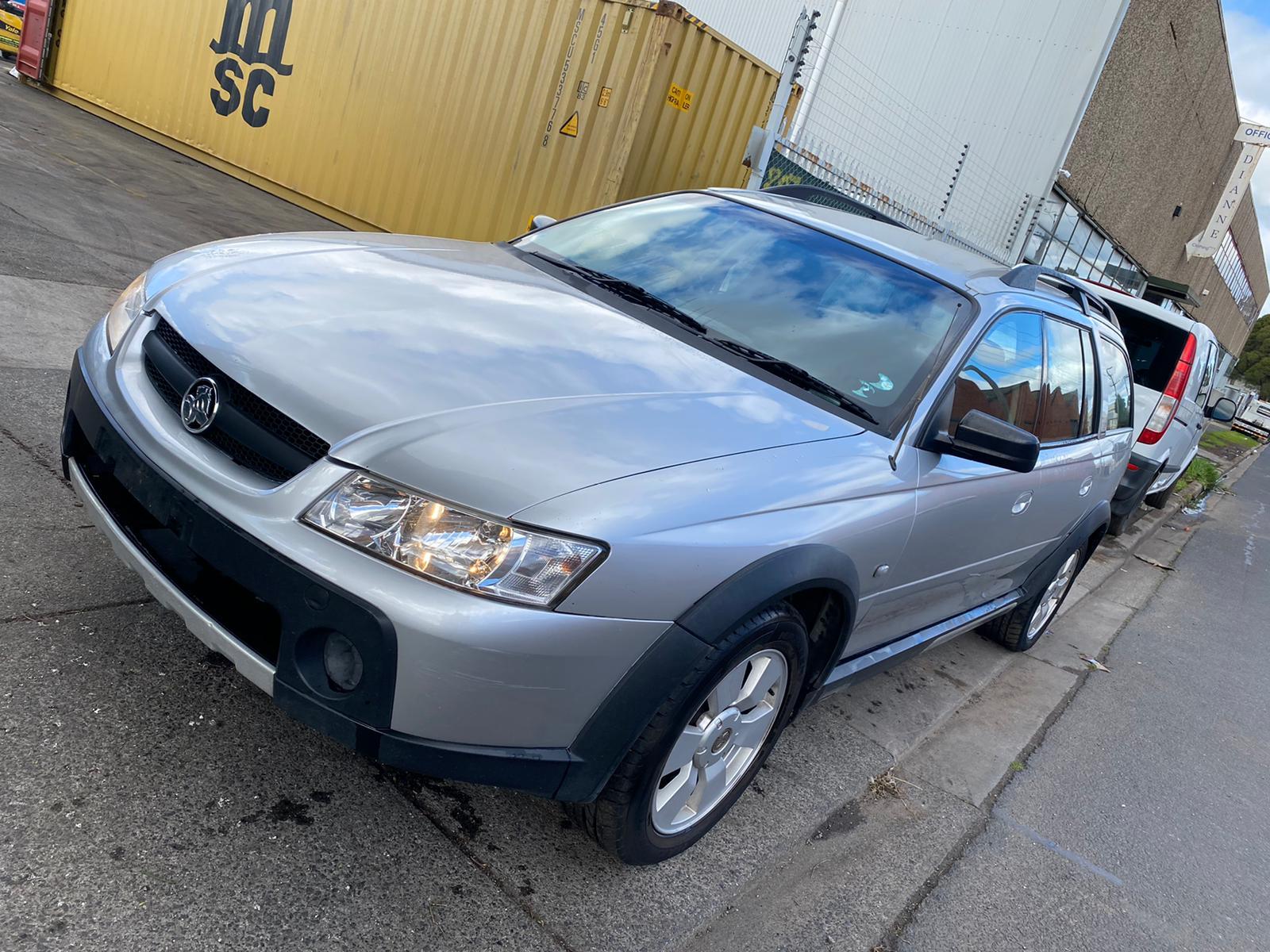 Front Bumper Commodore Holden 2006
