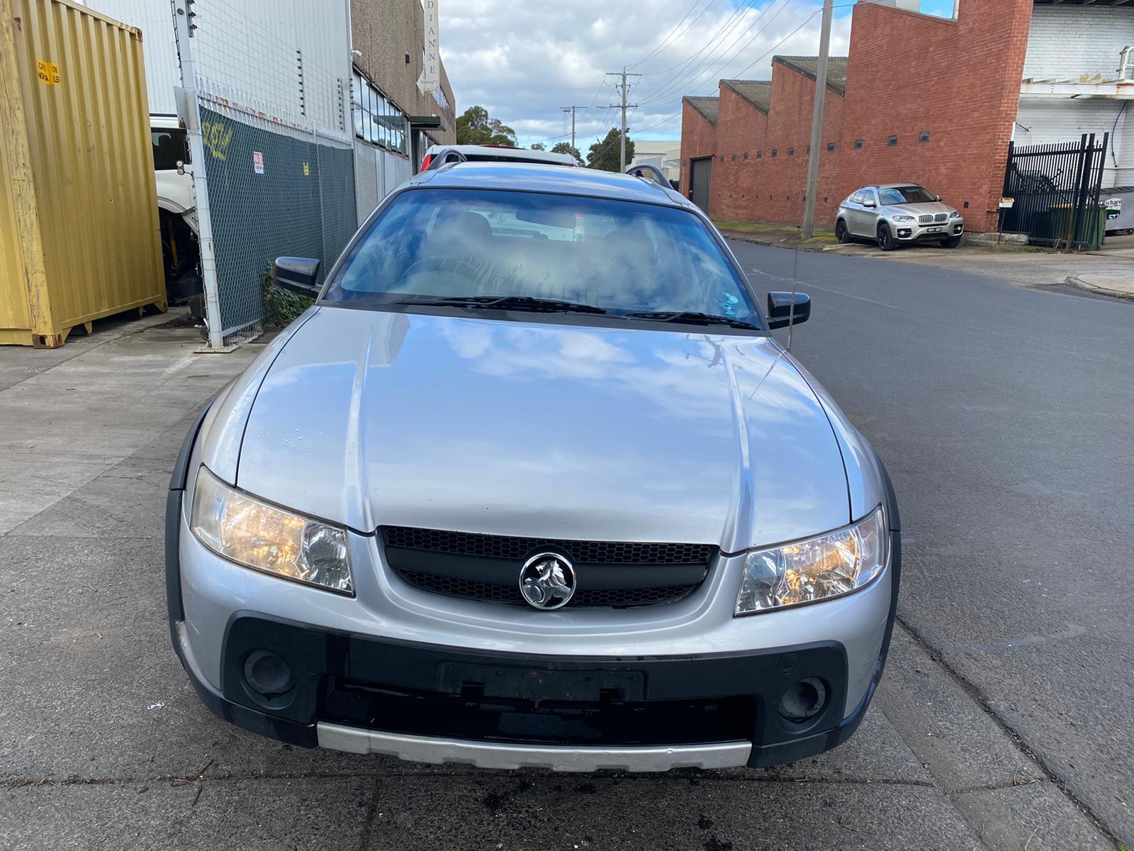 Front Bumper Commodore Holden 2006
