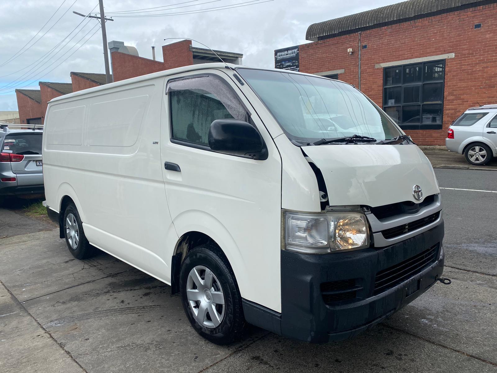 Steering Box/Rack Hiace Toyota 2010