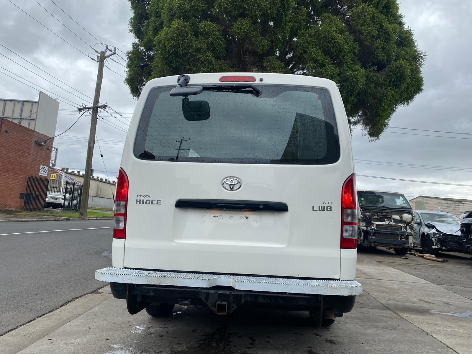 Steering Box/Rack Hiace Toyota 2010