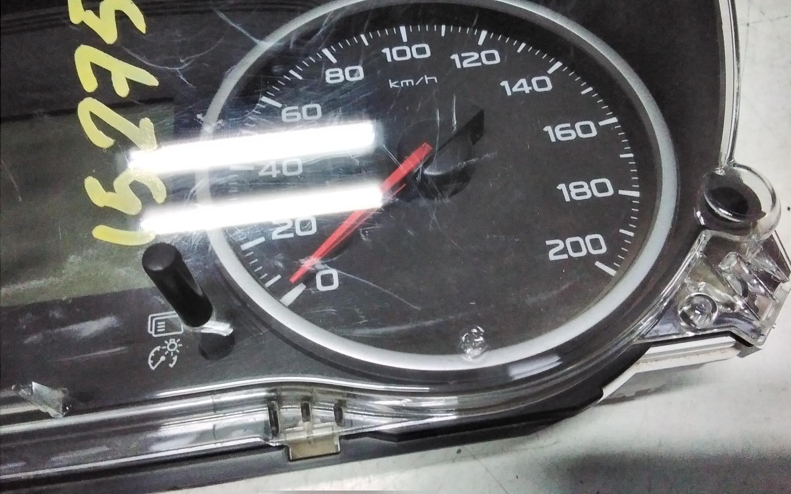 Instrument Cluster Triton Mitsubishi 2017