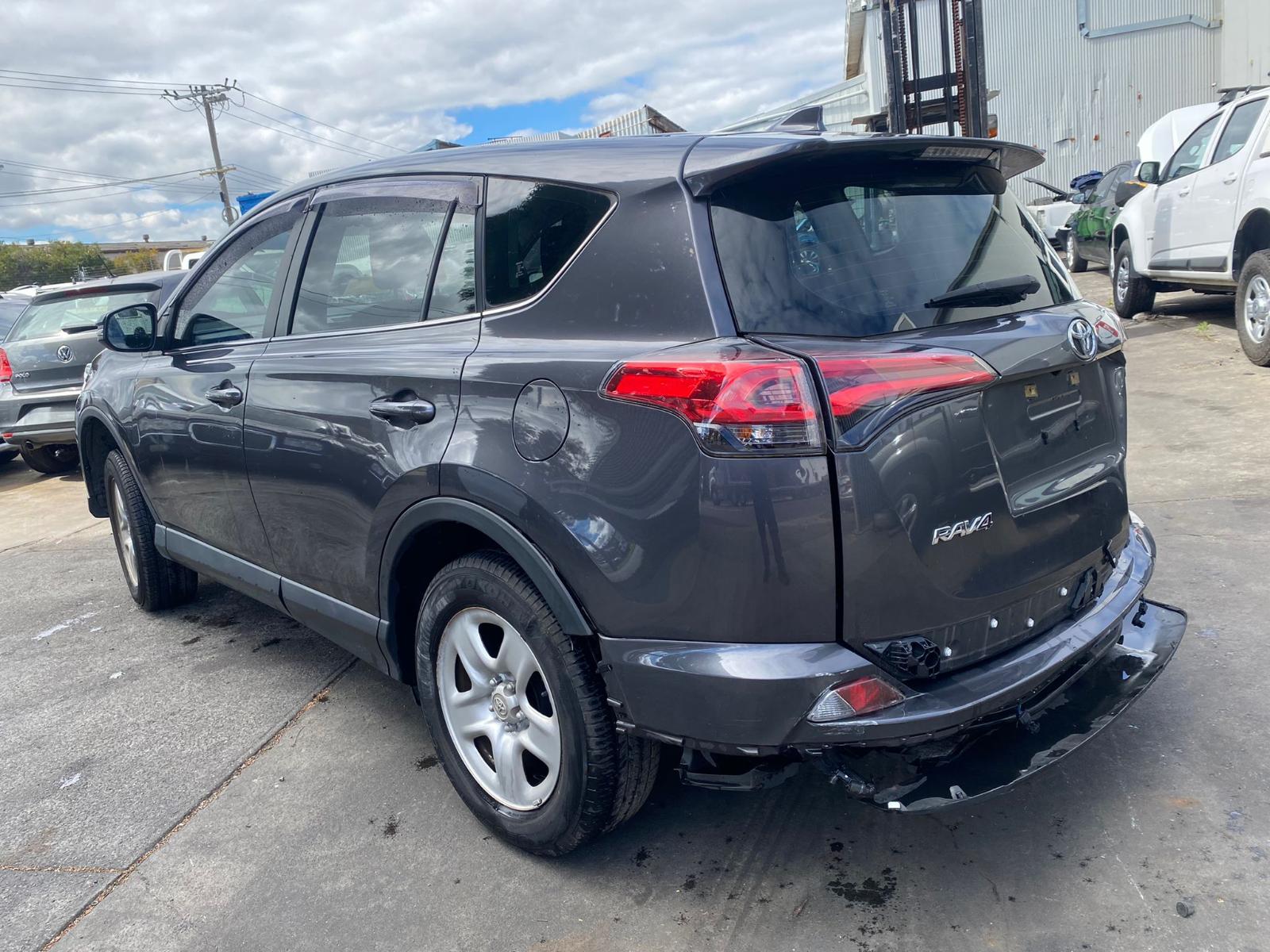 Left Front Lower Control Arm Rav4 Toyota 2017