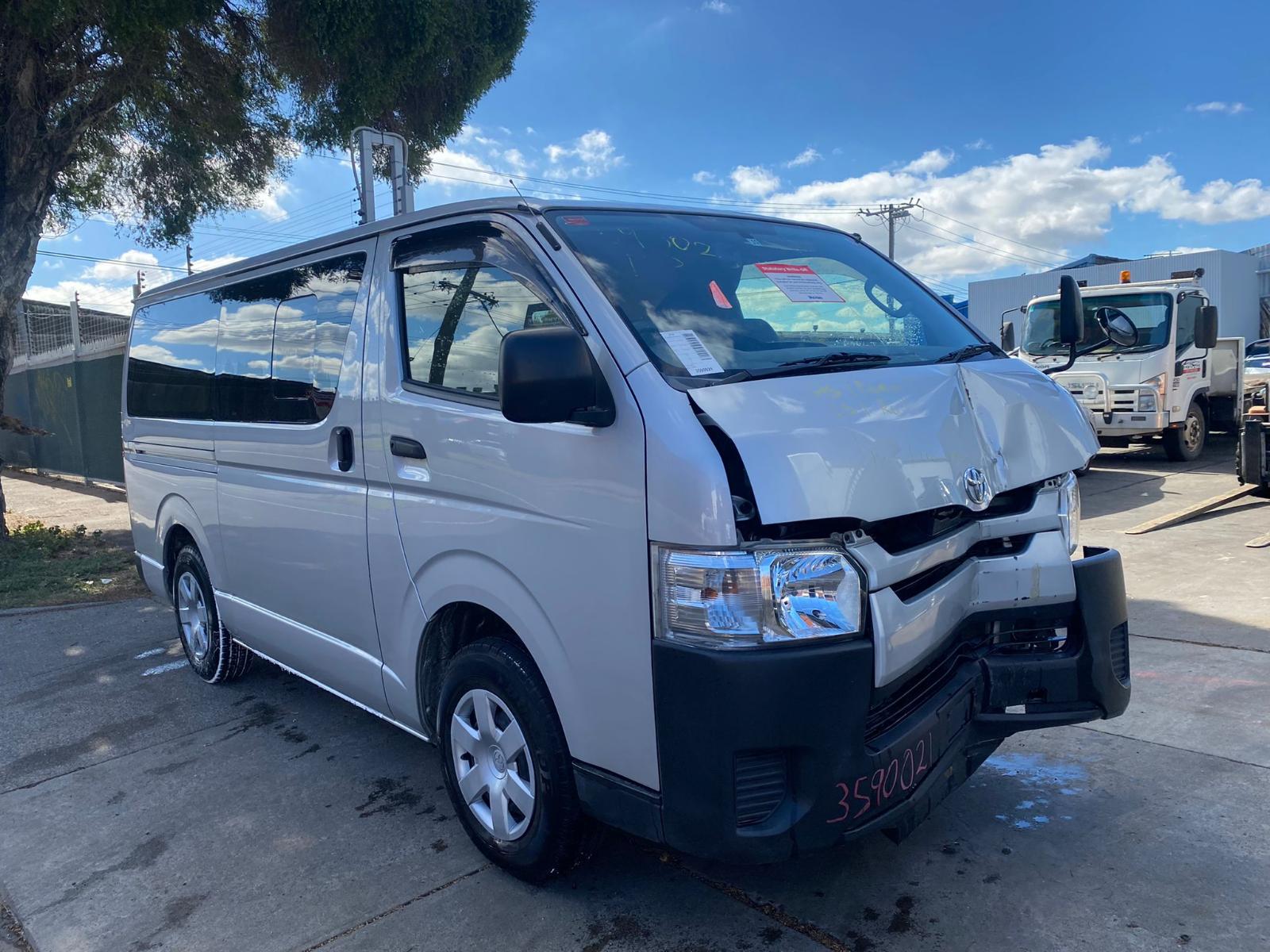 Trans/Gearbox Hiace Toyota 2016