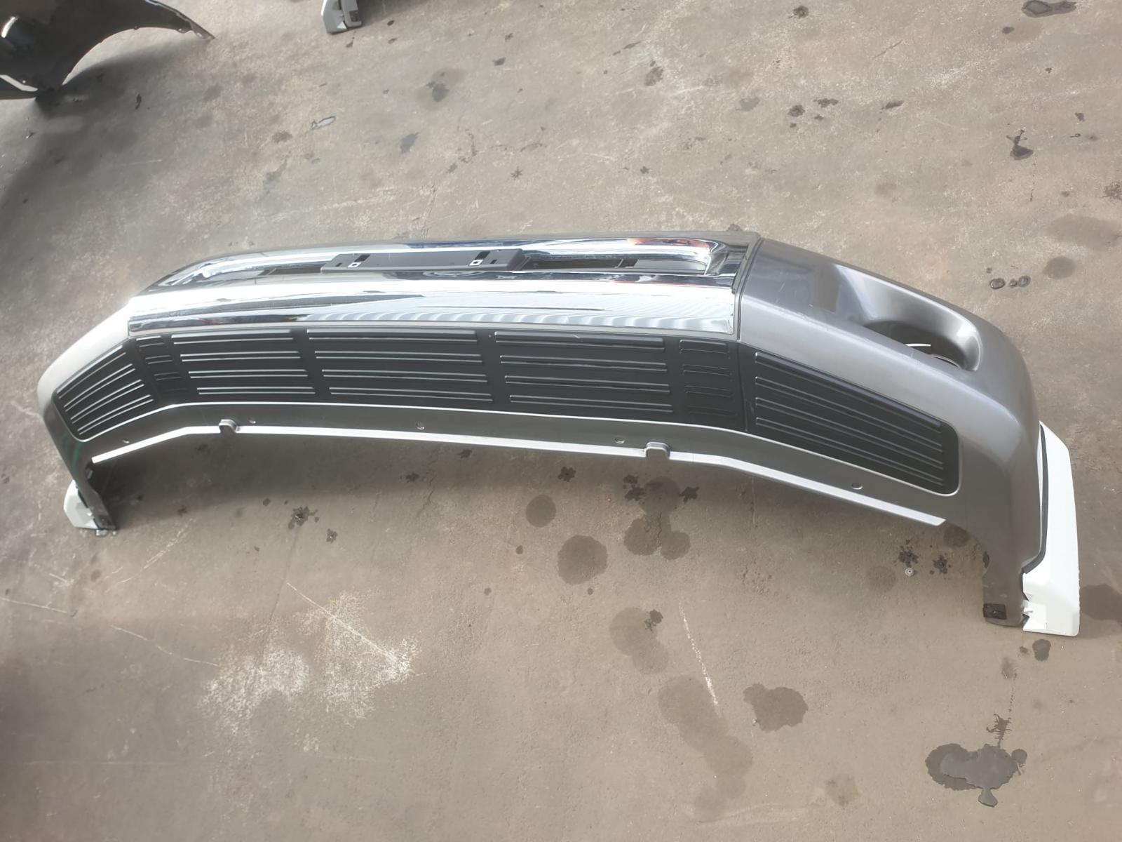 Front Bumper Landcruiser Toyota 2020