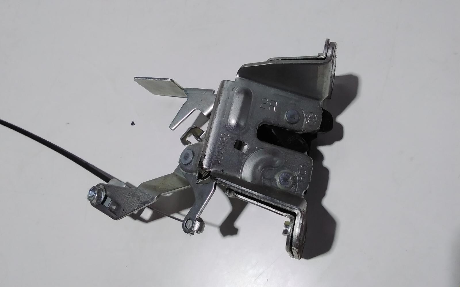 Door/Boot/Gate Lock Hiace Toyota 2020